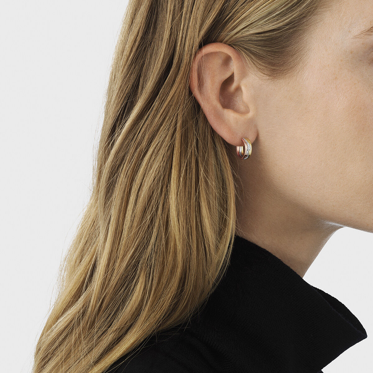 FUSION Small Earhoops in gold and diamonds.