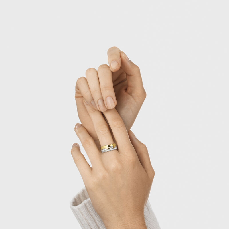 Fusion two-piece ring in 18kt white and yellow gold, and white diamonds