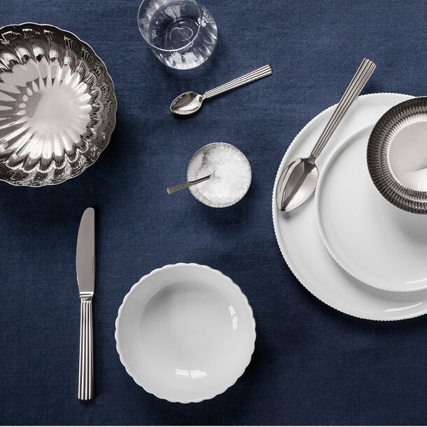Scandinavian dinnerware, plates, dishes, glasses | Georg Jensen