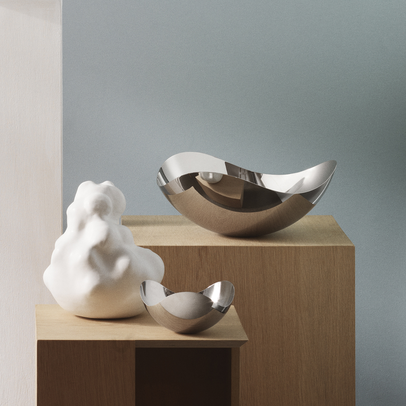 BLOOM mirror bowl in stainless steel | Georg Jensen
