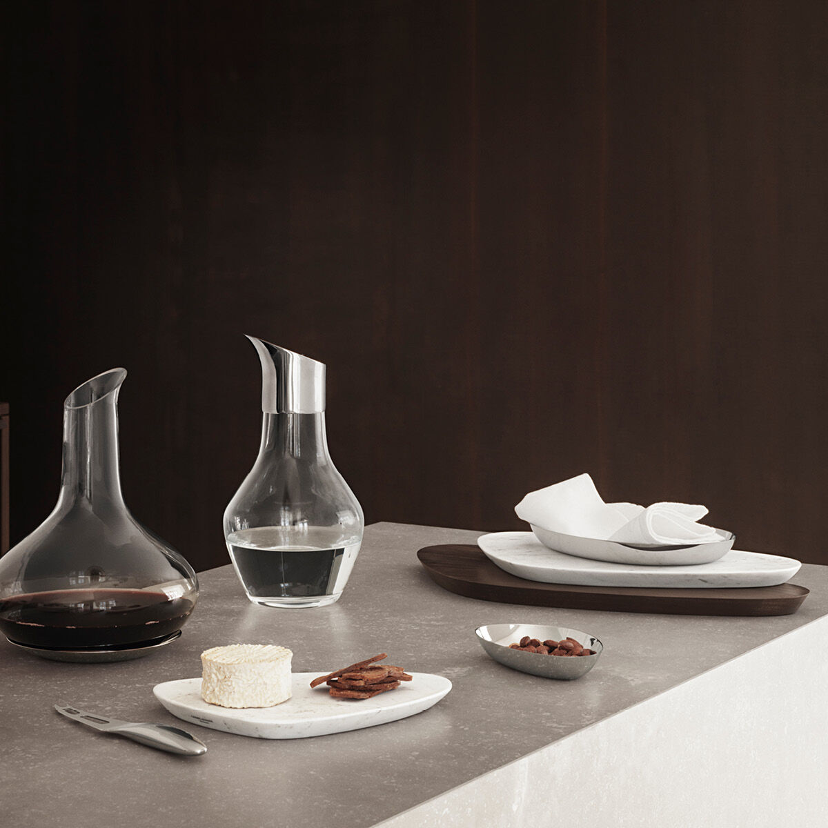 Sky glass wine carafe with steel coaster | Georg Jensen
