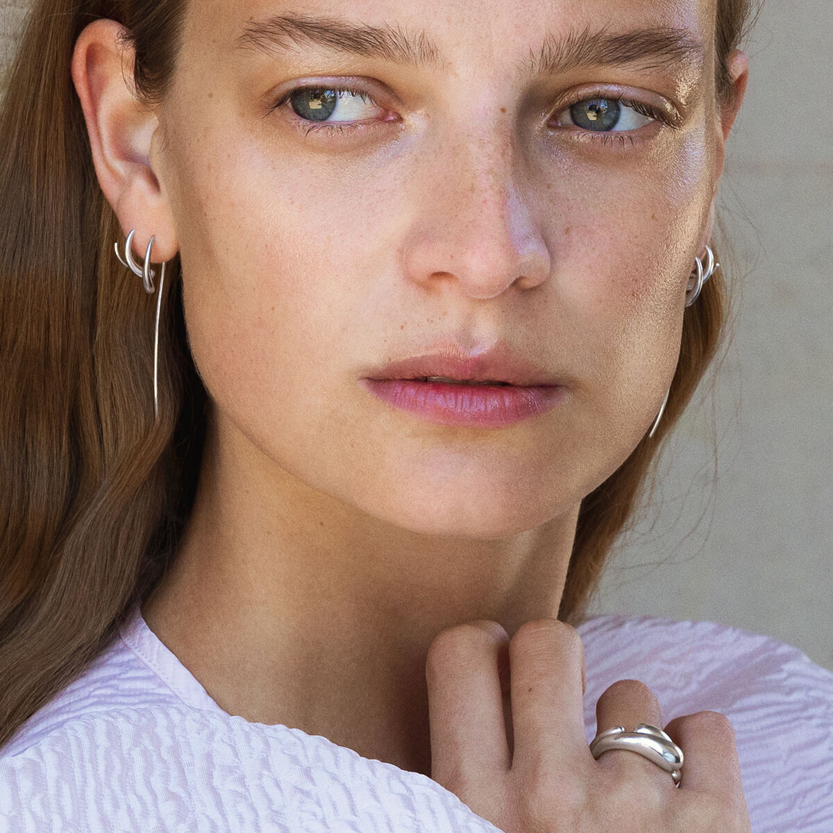 MERCY modern dangle earring in sterling silver | Georg Jensen