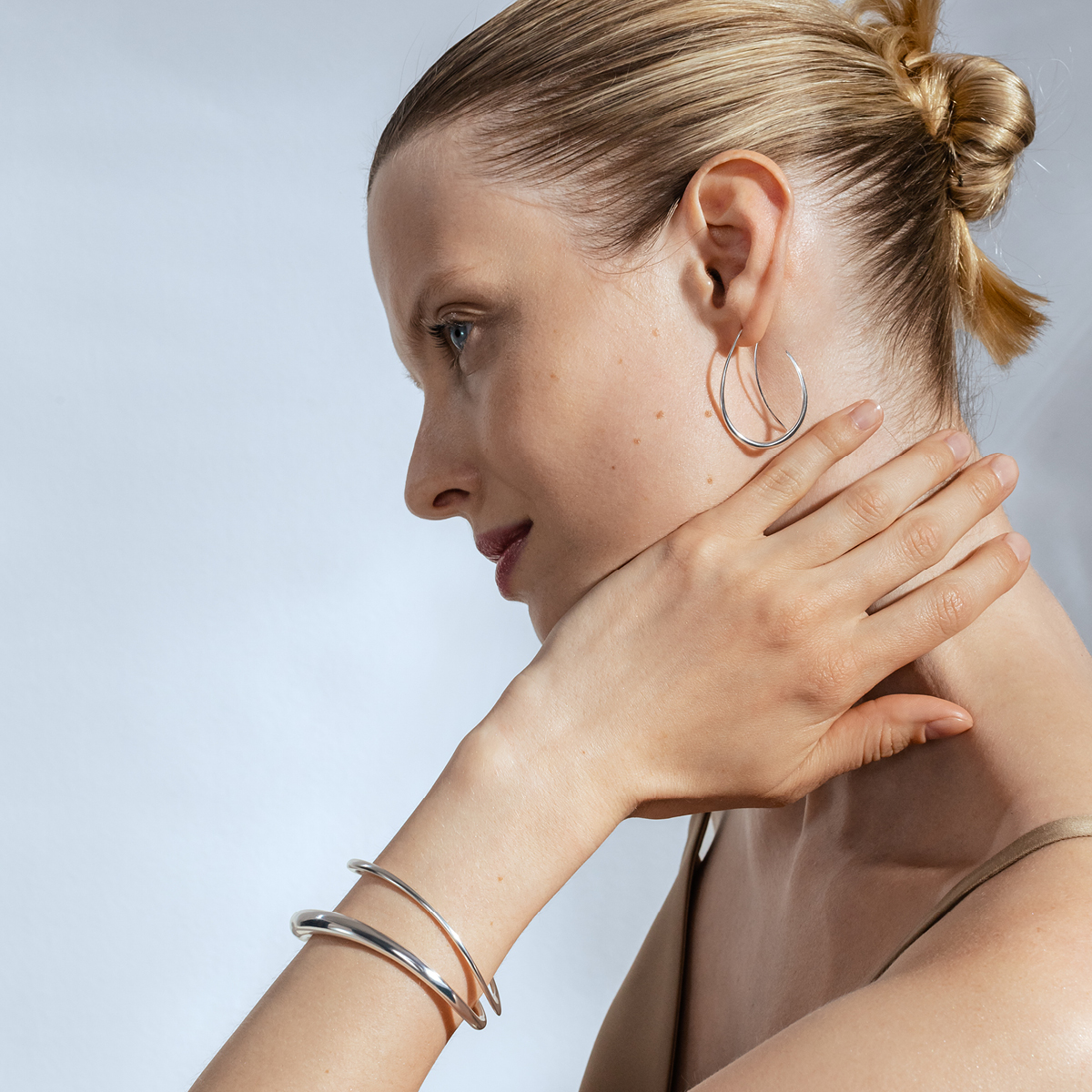 Offspring mother and daughter sterling silver bangle | Georg Jensen